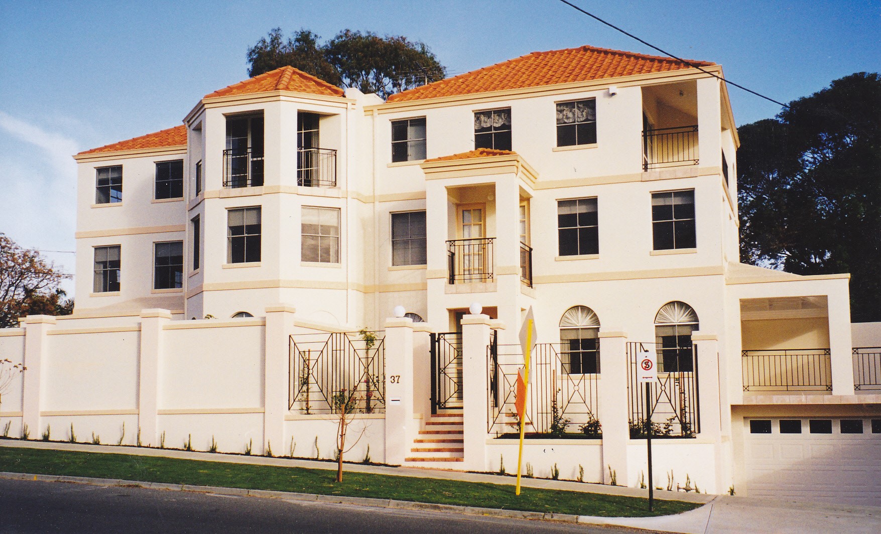 Gallery – Australian Property Investments